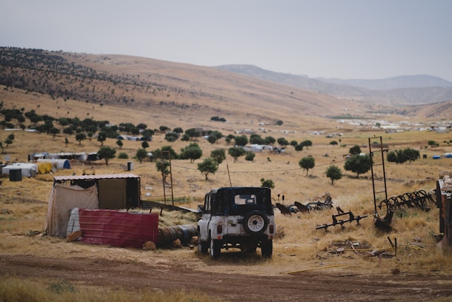 Cómo Preparar a los Equipos Humanitarios para Entornos Hostiles - SAHCO ...